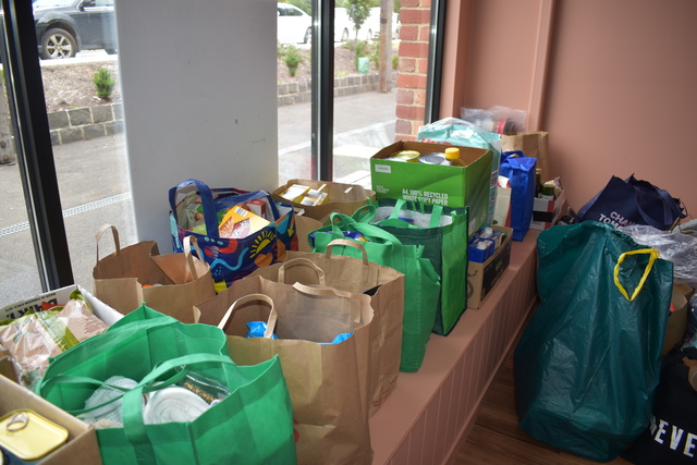 Donations pour in for fire-affected families | Mountain Views Star Mail